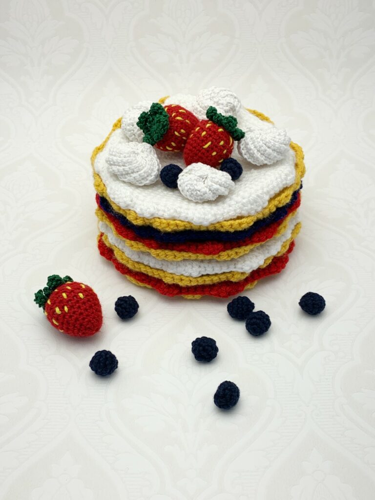 Pancake cake crochet pattern - Ellenkantarellen.com