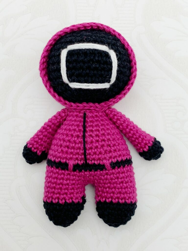 Squid game crochet pattern - Ellenkantarellen.com