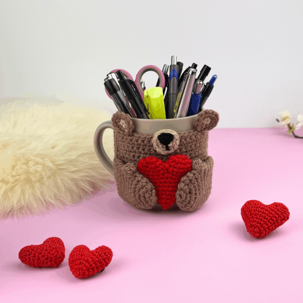 Crochet Bear Mug Cozy Pattern - Ellenkantarellen.com
